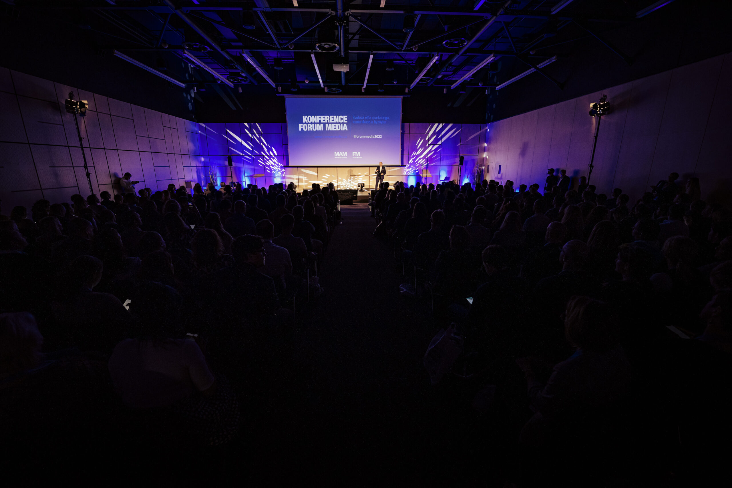 VE ČTVRTEK 9. LISTOPADU PROBĚHNE NEJVĚTŠÍ TUZEMSKÁ OBOROVÁ KONFERENCE ...